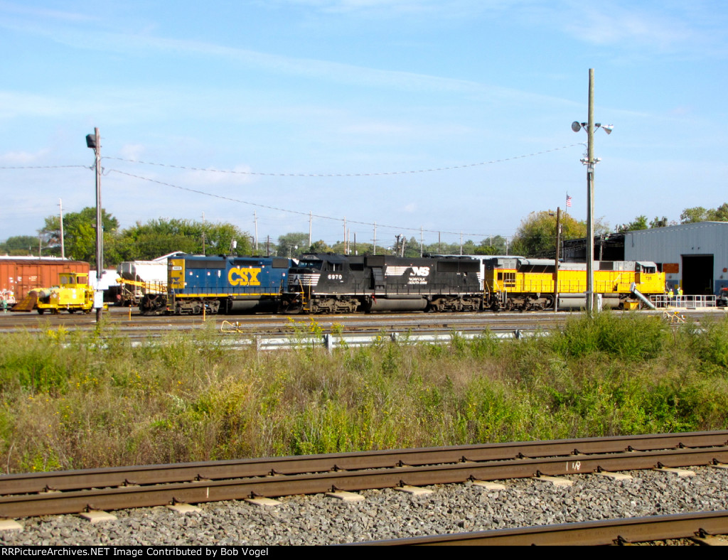 CSX 8850; NS 6970 and 7315